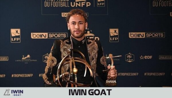 Tiểu sử Neymar: Người hùng Brazil hay gã trai hư gây tranh cãi?